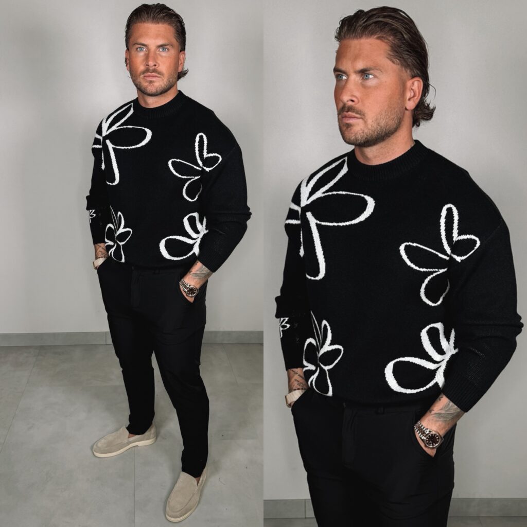 Sketch Flower Sweater - Black - Manilo